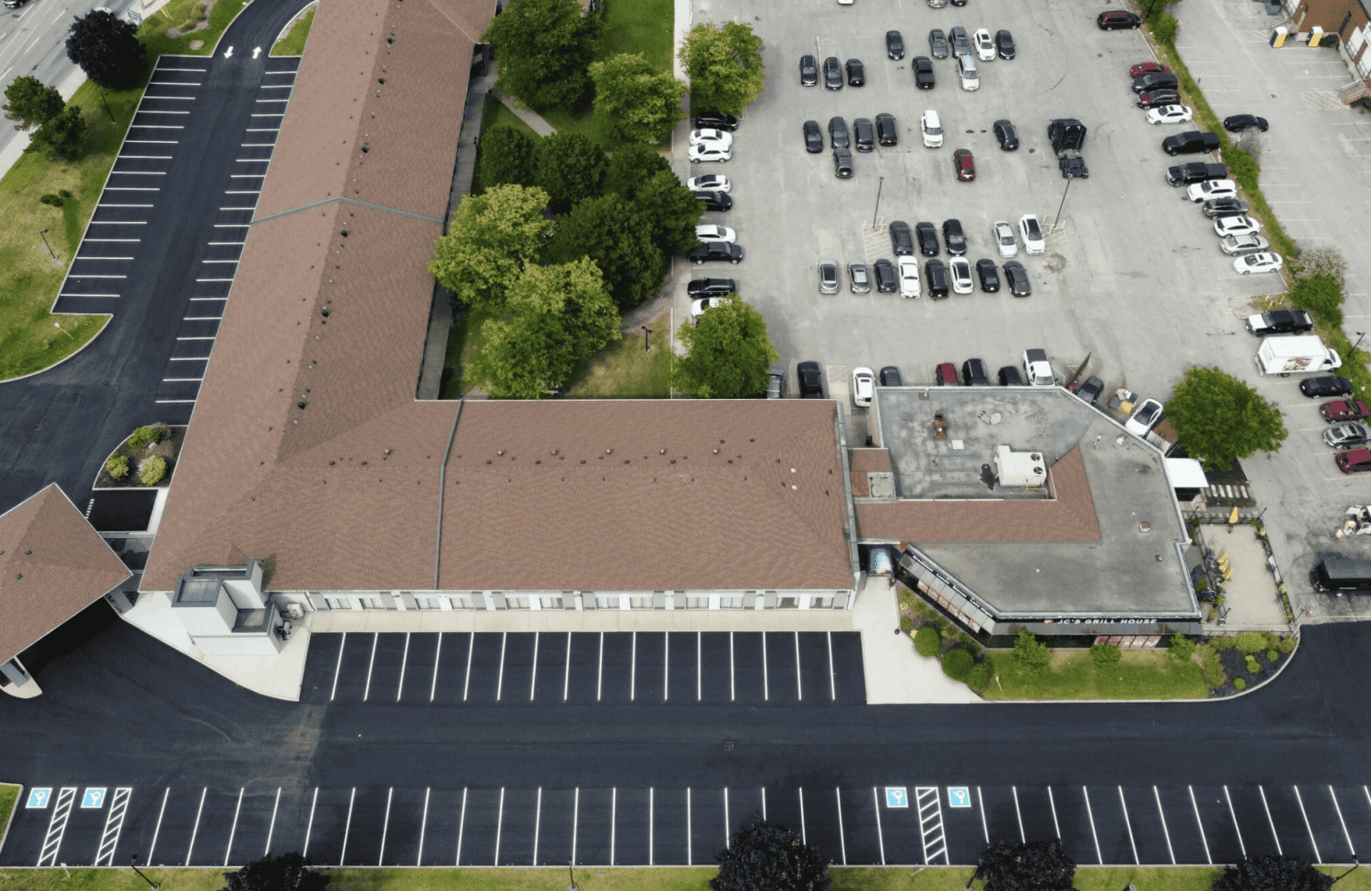 Commercial Parking Lots Damage Minimization – Seal Canada