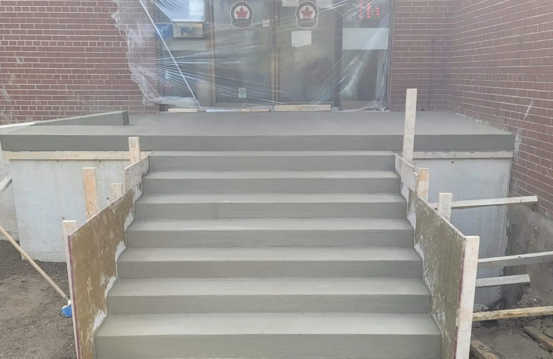 Concrete Stairs for Commercial Buildings | Seal Canada